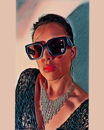 Best Hot Xlaroux OnlyFans Accounts | FansMetrics.com