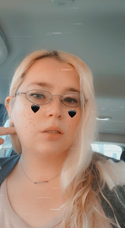 Best Hot Pixiekere OnlyFans Accounts | FansMetrics.com