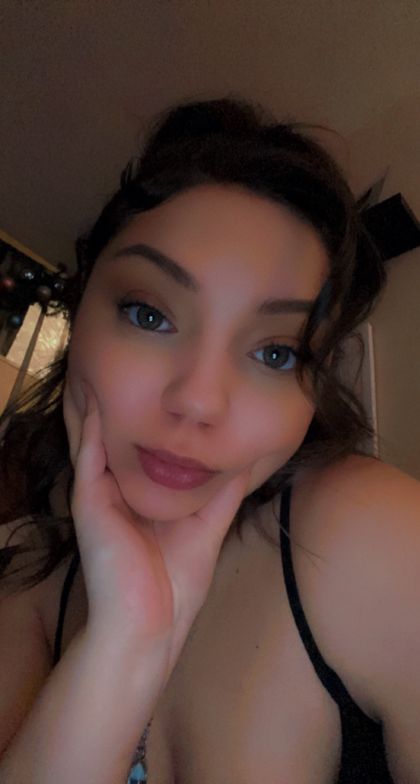 Best Hot Leahamour OnlyFans Accounts | FansMetrics.com