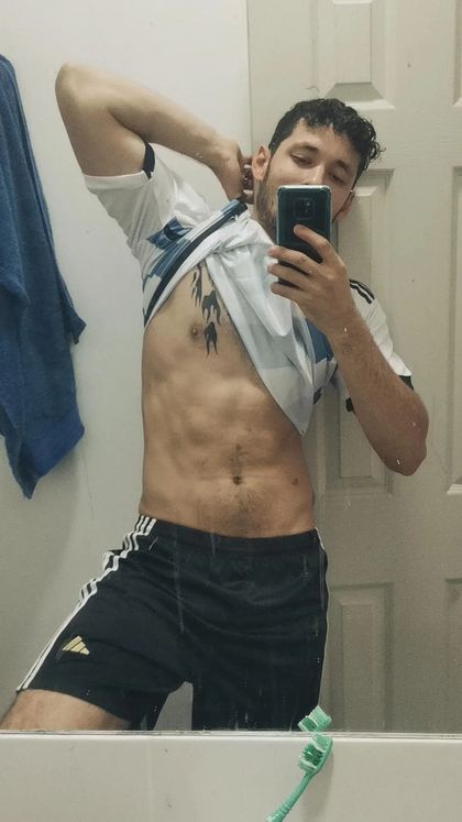 Best Hot Alejandro_ OnlyFans Accounts | FansMetrics.com