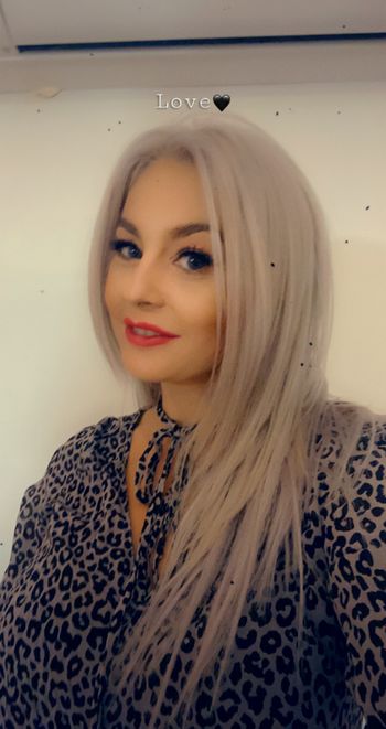 miss_kora OnlyFans - Free Trial - Photos - Socials | FansMetrics.com