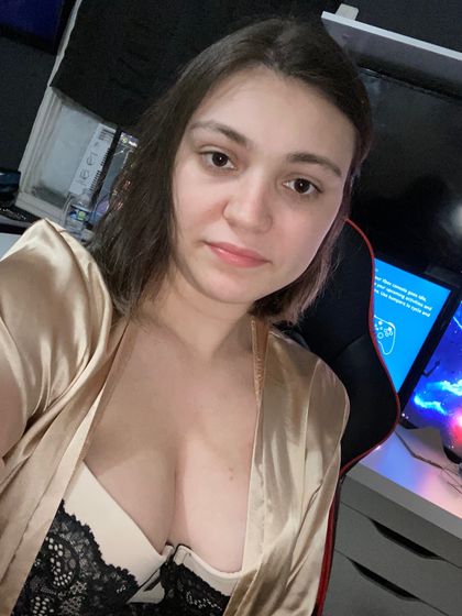 Best Hot Skye_rose OnlyFans Accounts | FansMetrics.com