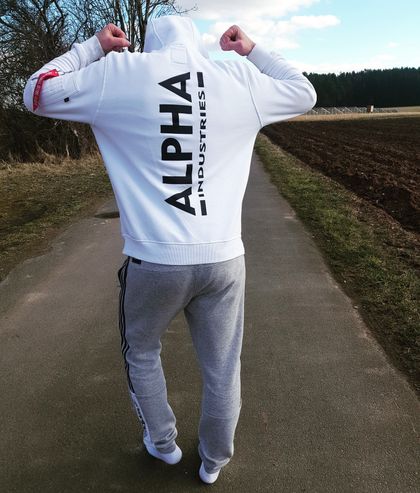 Best Masteralec OnlyFans Accounts | FansMetrics.com