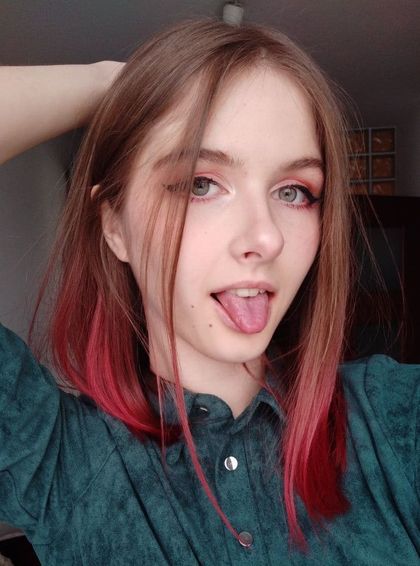 Best Pixiepieee OnlyFans Accounts | FansMetrics.com