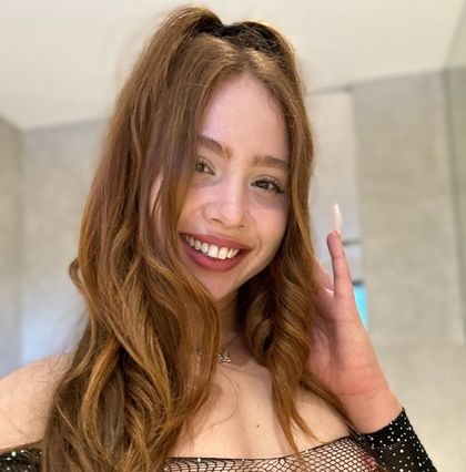 Best Hot Sofie Timber OnlyFans Accounts | FansMetrics.com