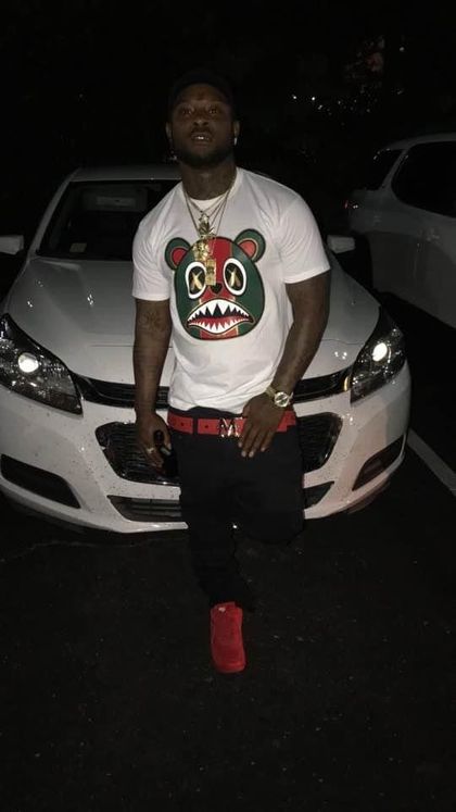 Best Hot Shmomo OnlyFans Accounts | FansMetrics.com