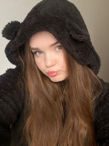 Best Hot Crystalaries OnlyFans Accounts | FansMetrics.com