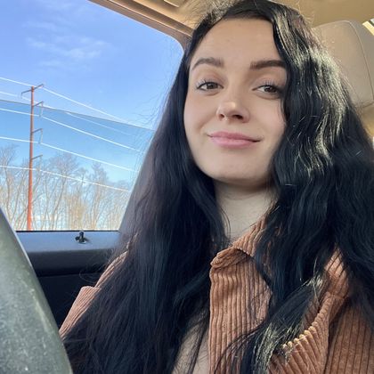 Best Hellothena OnlyFans Accounts | FansMetrics.com