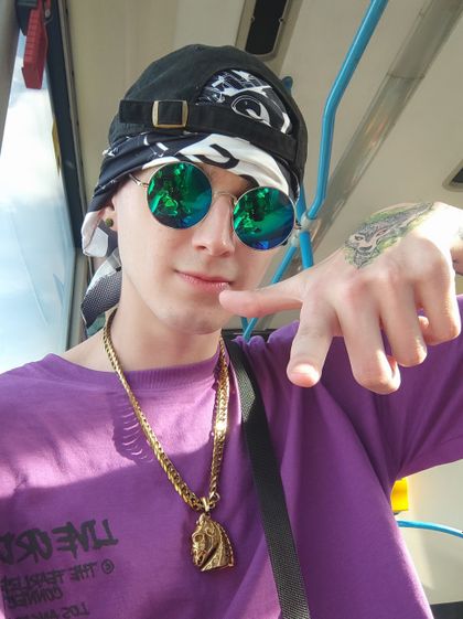 Best Lapeki OnlyFans Accounts | FansMetrics.com