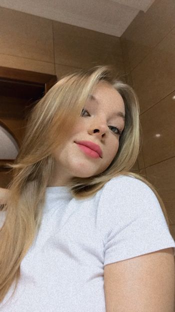 malena18a OnlyFans - Free Trial - Photos - Socials | FansMetrics.com