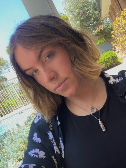 Best Hot Izzie96 OnlyFans Accounts | FansMetrics.com