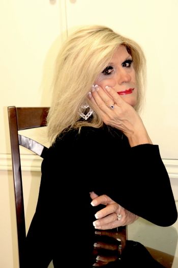 lindamichelle OnlyFans - Stats, Graphs, Photos & Profile Comparisons ...