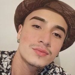 el_juanchoo OnlyFans - Free Trial - Photos - Socials | FansMetrics.com