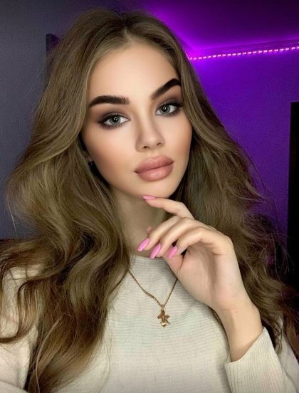 Best Hot Lil_lola OnlyFans Accounts | FansMetrics.com