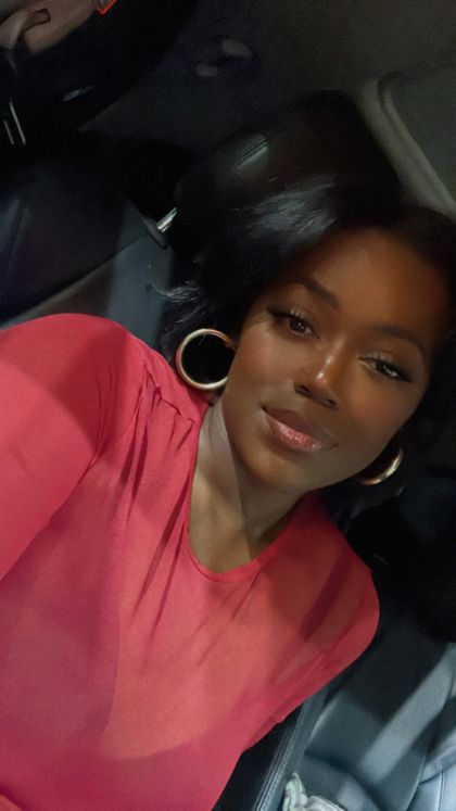 Best Hot Itschanel OnlyFans Accounts | FansMetrics.com