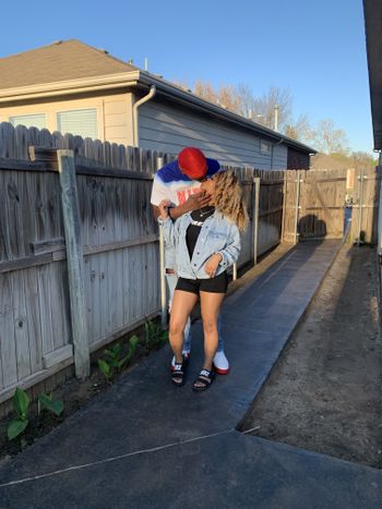 heloveslo OnlyFans - Free Trial - Photos - Socials | FansMetrics.com